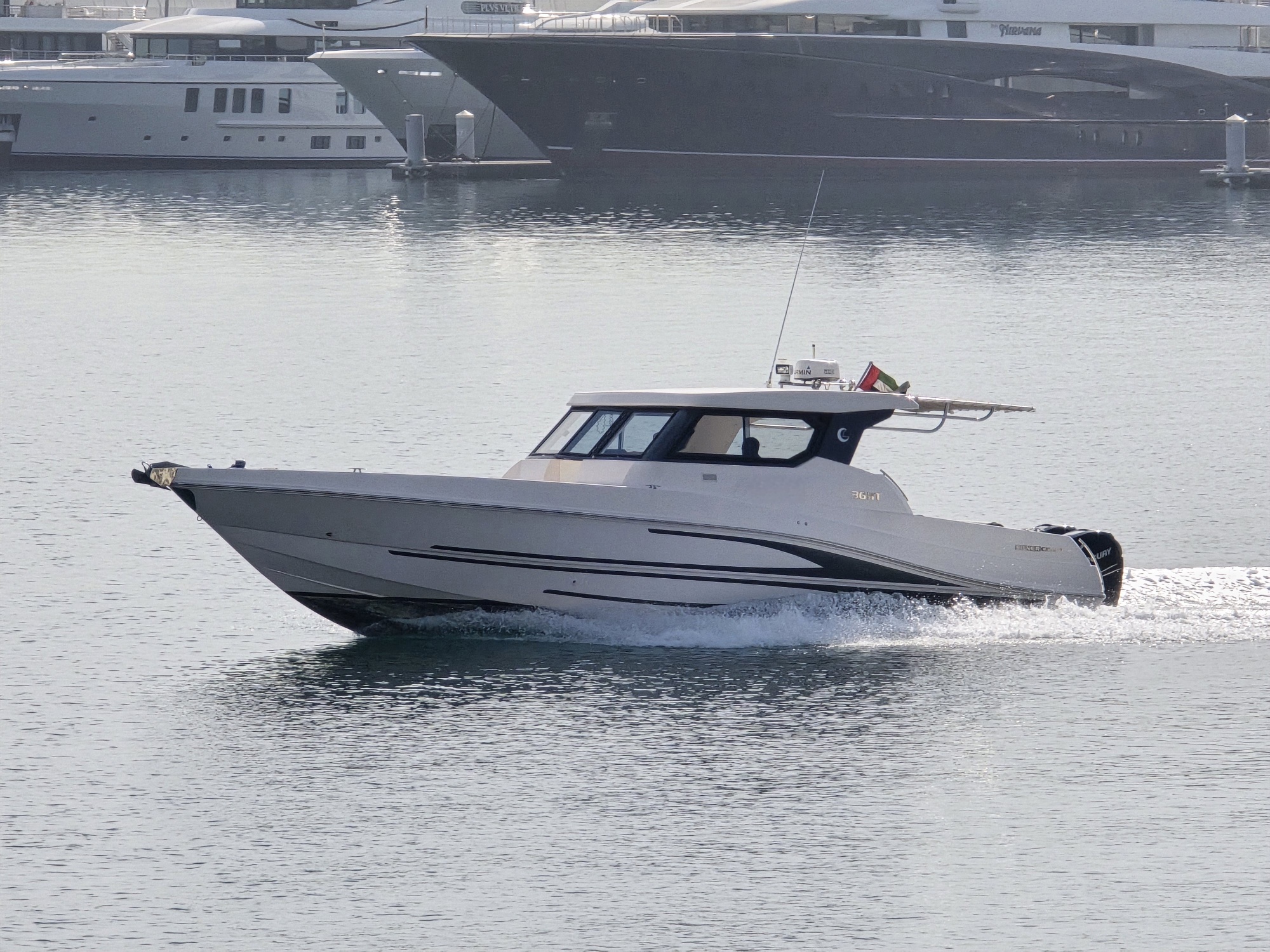 Yacht Finds | 2014 Silvercraft 36 HT